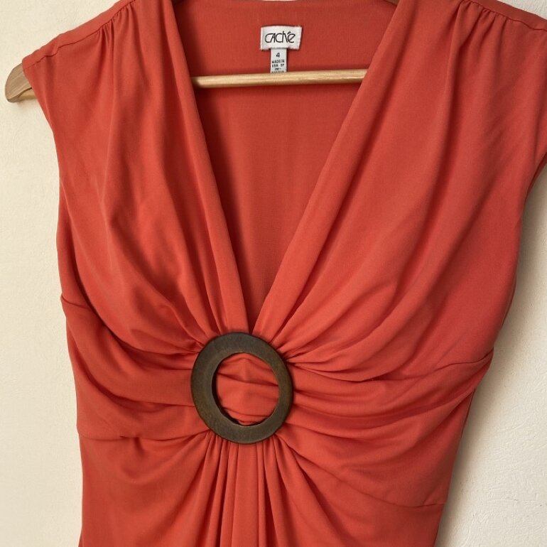 Vestido color naranja “Caché” de segunda mano - GoTrendier