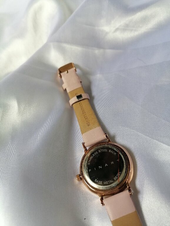 Reloj Color Rosa de Finart de segunda mano - GoTrendier