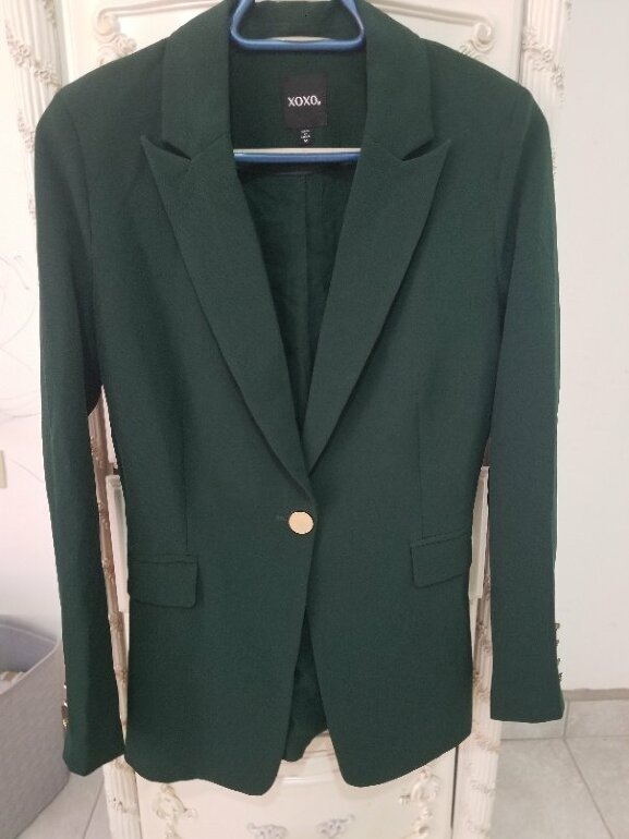 Hermoso saco color verde esmeralda de Xoxo de segunda mano - GoTrendier