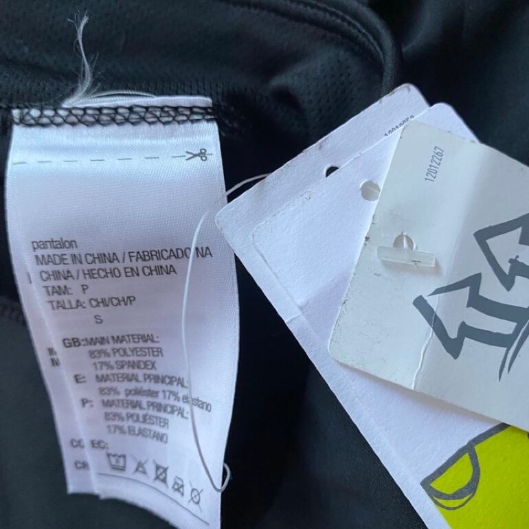 🖤 Leggins franjas color fosfo 🖤 de Adidas de segunda mano - GoTrendier