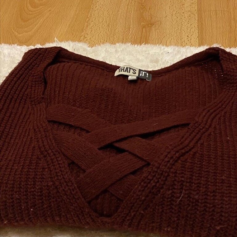 Suéter bonito vino That’s it 🤍 de That's It de segunda mano - GoTrendier