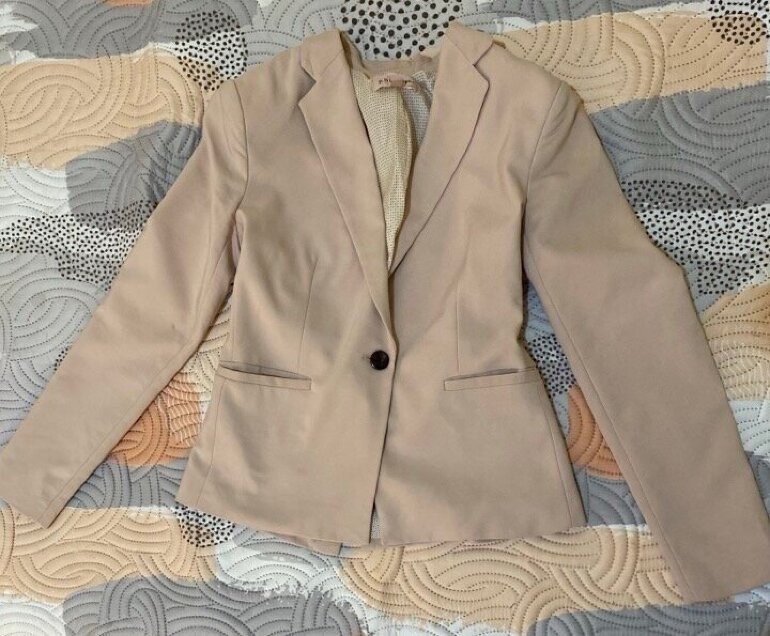 Blazer de color rosa palo de Philosophy de segunda mano - GoTrendier