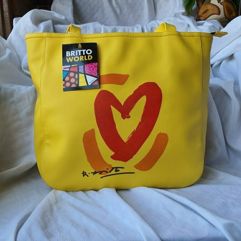 Bolsa tote Romero Britto amarilla de segunda mano - GoTrendier
