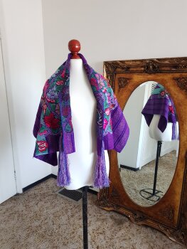 Capa artesanal morada mexicana de Otras marcas de segunda mano - GoTrendier