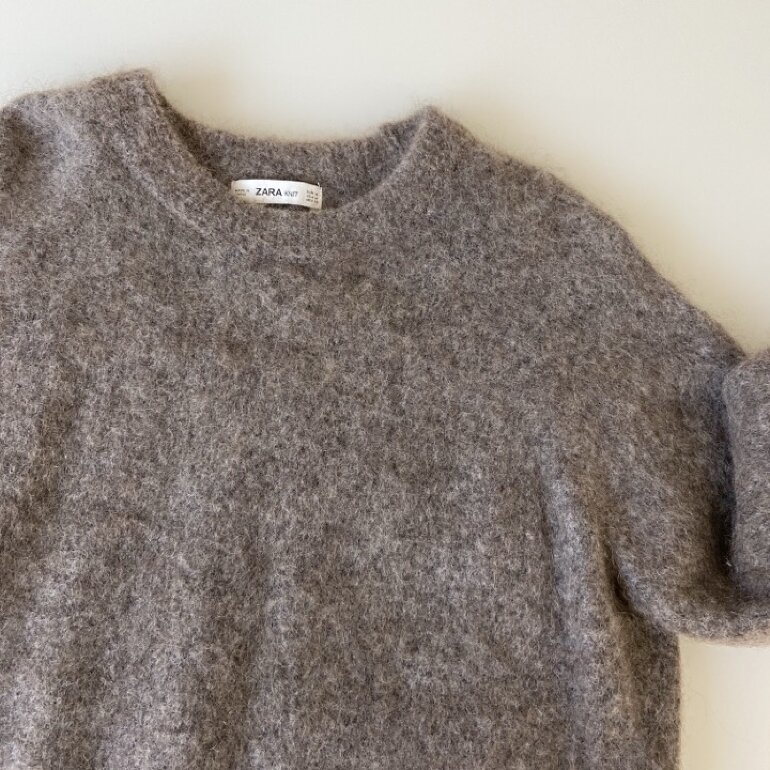 Suéter en color café ZARA de segunda mano - GoTrendier