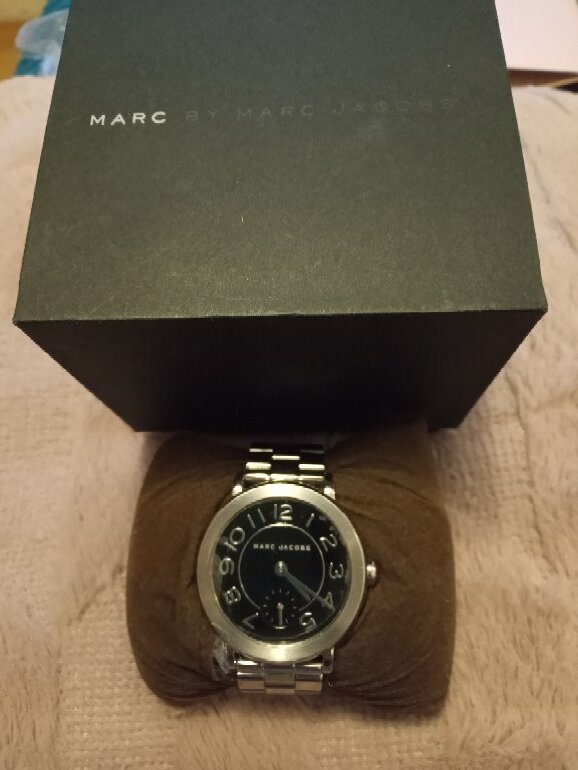 Reloj Marc Jacobs plata de Marc by Marc Jacobs de segunda mano - GoTrendier
