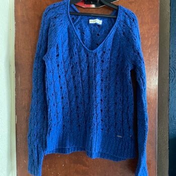 Suéter Abercrombie azul rey de Abercrombie & Fitch de segunda mano ...