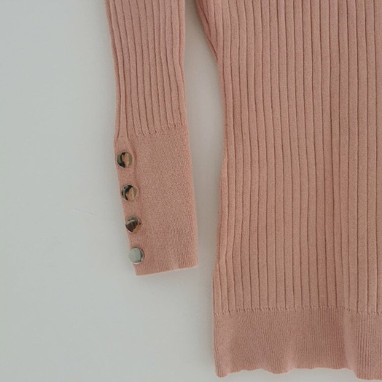 Suéter canale rosa palo de Studio F de segunda mano - GoTrendier