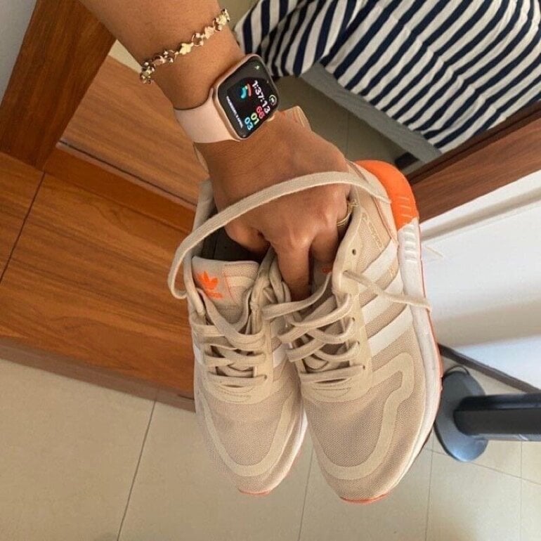 Tenis Adidas naranja fosfo de segunda mano - GoTrendier