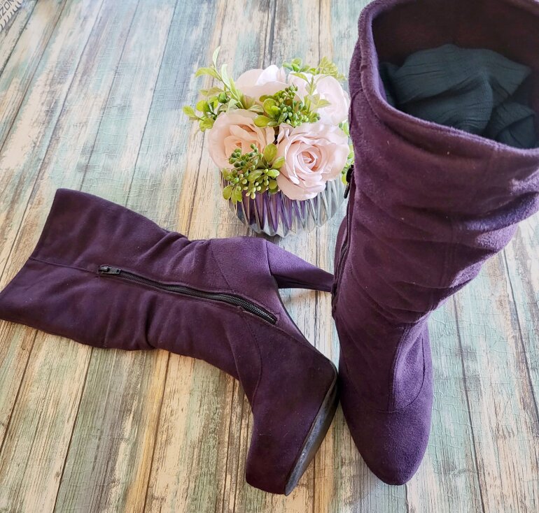 Botas moradas gamuza 3 1/2 y 26 de Zia de segunda mano - GoTrendier