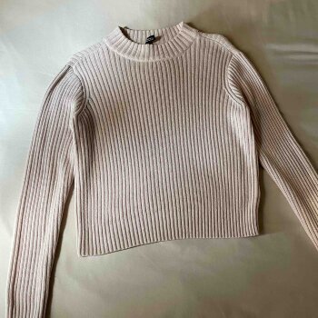 Suéter Cuello Alto Rosa Palo de H&M de segunda mano - GoTrendier