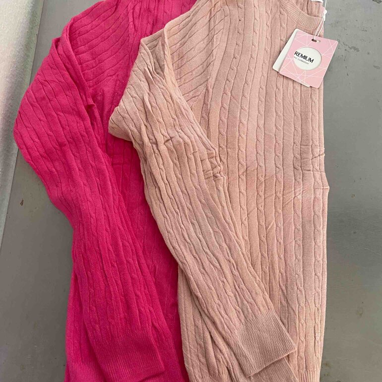 Suéter rosa palo nuevo de Jera de segunda mano - GoTrendier