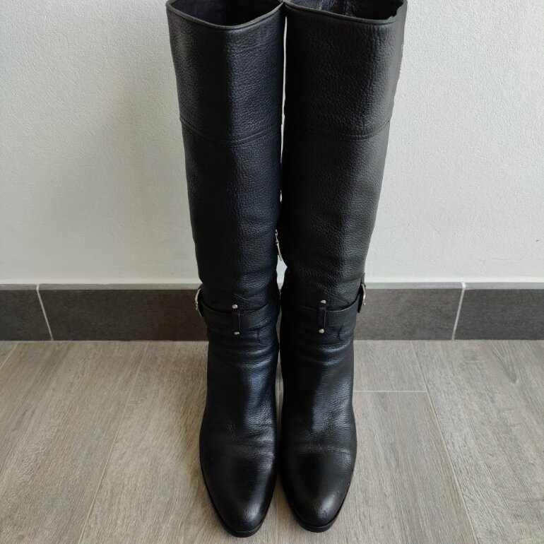 Botas largas de piel de Prada de segunda mano - GoTrendier