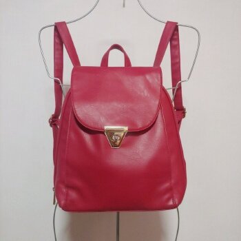 Bolsa tipo mochila 2 en 1 Rosa fresa de Sahara de segunda mano - GoTrendier