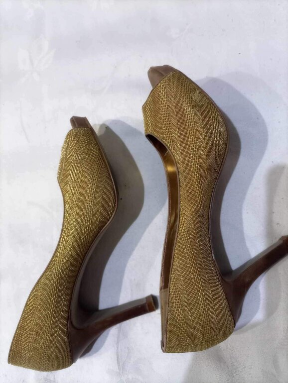 Zapatilla 25. 5 Carlo Rossetti de segunda mano - GoTrendier