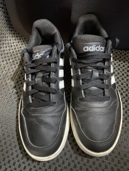 Tenis adidas originales de segunda mano - GoTrendier
