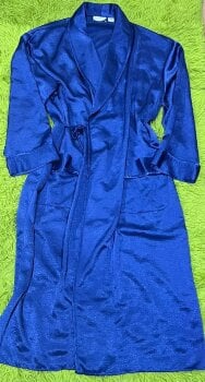 Bata azul eléctrico azul rey de Victoria's Secret de segunda mano ...