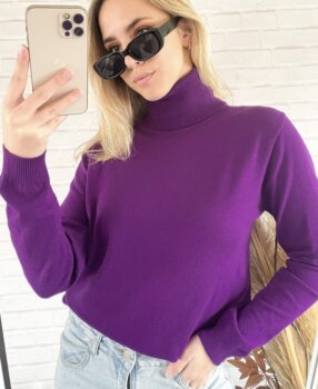 Suéter morado cuello alto de Pertegaz de segunda mano - GoTrendier