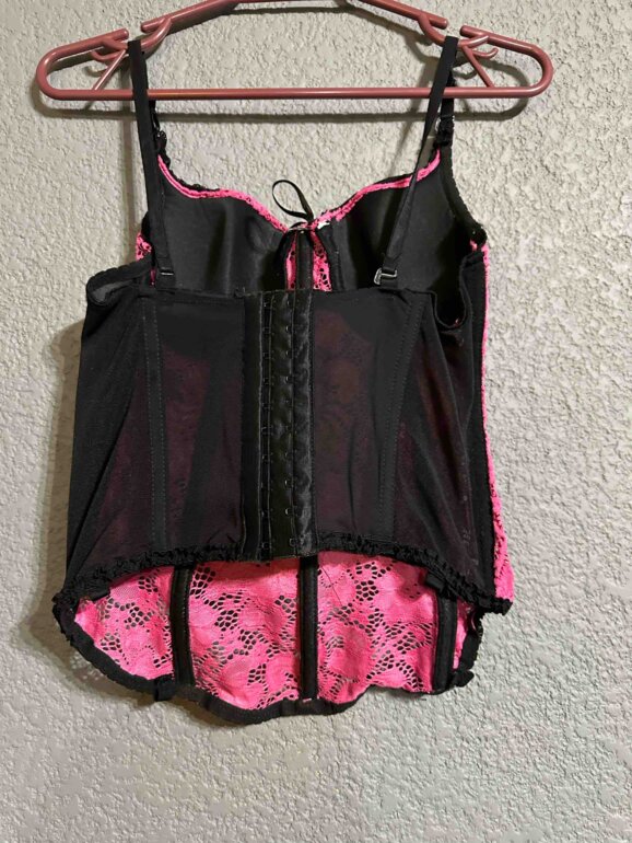 Bustier encaje Talla M de Otras marcas de segunda mano - GoTrendier