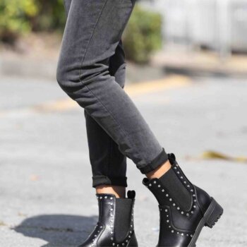 Botas Negras de Piso de Shein de segunda mano - GoTrendier