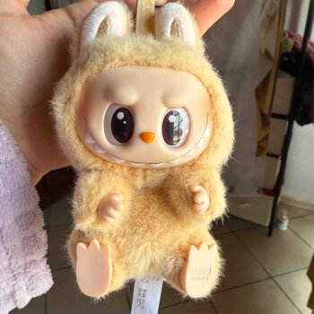 Labubu Marrón Original Nuevo de Otras marcas de segunda mano - GoTrendier