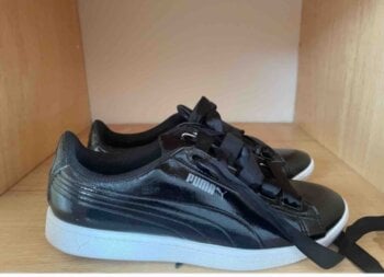 Tenis Puma Vikky Ribbon Charol Listón de segunda mano - GoTrendier