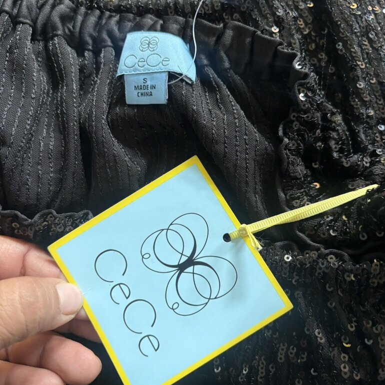 Blusa negra Cece de segunda mano - GoTrendier