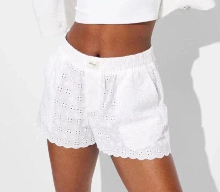 WILD FABLE SHORT CON ENCAJE ALGODÓN XL de segunda mano - GoTrendier