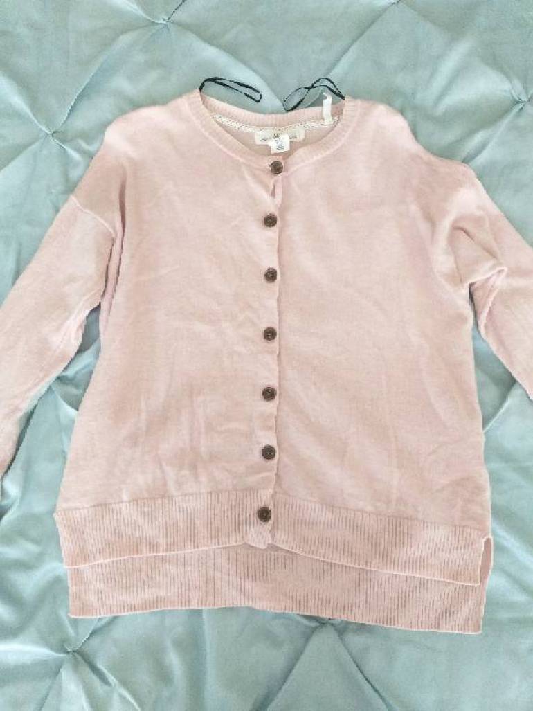 Suéter rosa palo de L.O.G.G. de L. O. G. G. de segunda mano - GoTrendier